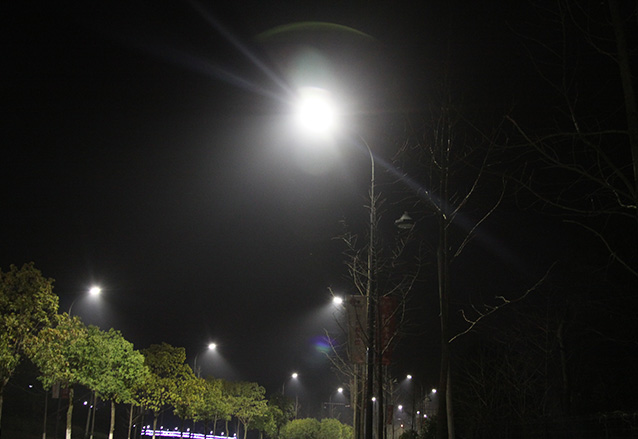 European style 27w Suspended Mounted LED Street Light